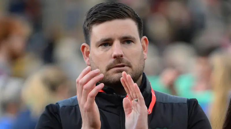 Congratulations: Laura Tobin and Husband Dean Brown Welcome Adorable ...