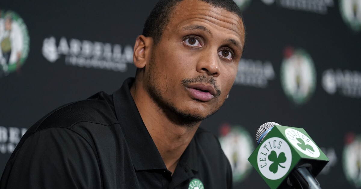 A Cause For Concern: Boston Celtics Head Coach Joe Mazzulla Receives ...